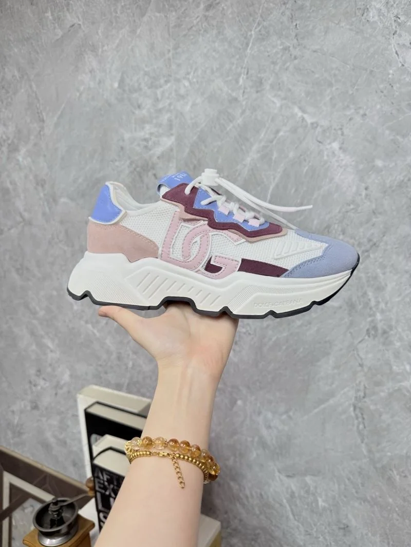Value-priced Dolce Gabbana Low Shoes