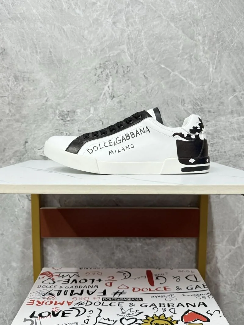 Low-cost Dolce Gabbana Low Shoes
