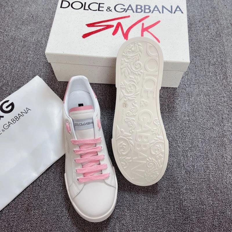 Top mirror Dolce Gabbana Low Shoes