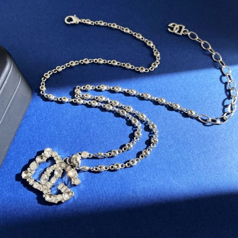 Inexpensive Dolce Gabbana Necklaces