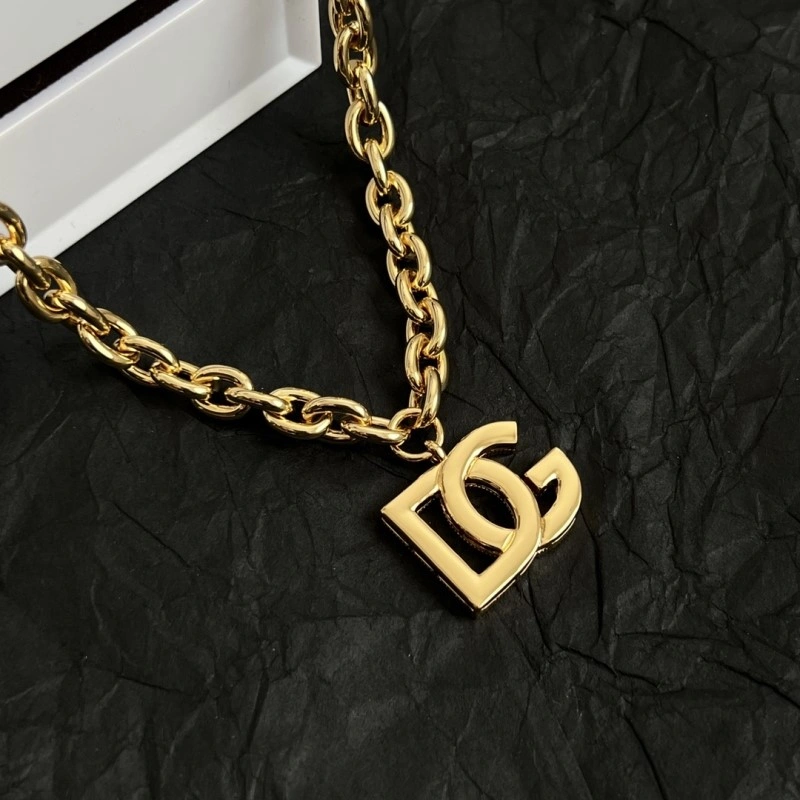 Inexpensive Dolce Gabbana Necklaces