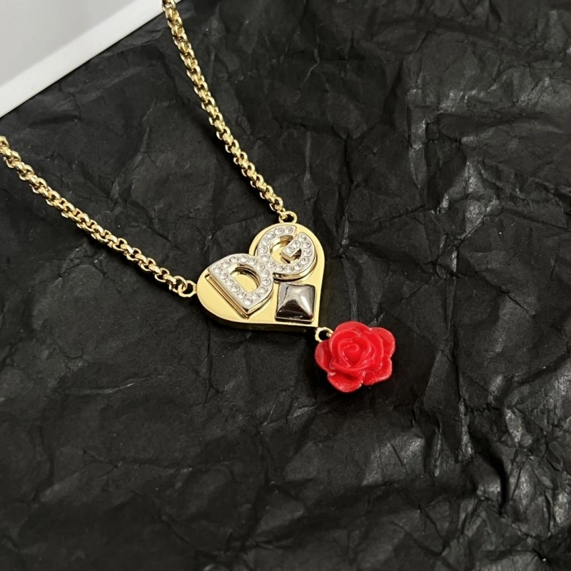 Accurate model Dolce Gabbana Necklaces