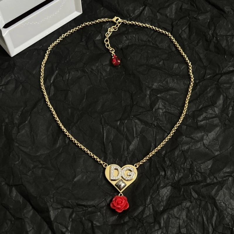 Accurate model Dolce Gabbana Necklaces