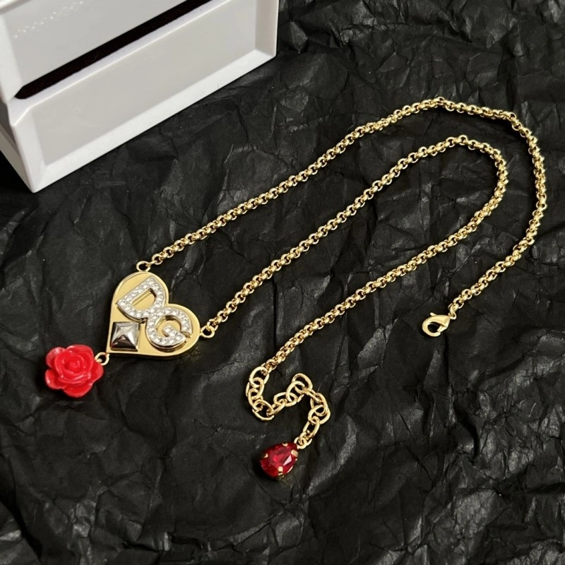 Accurate model Dolce Gabbana Necklaces