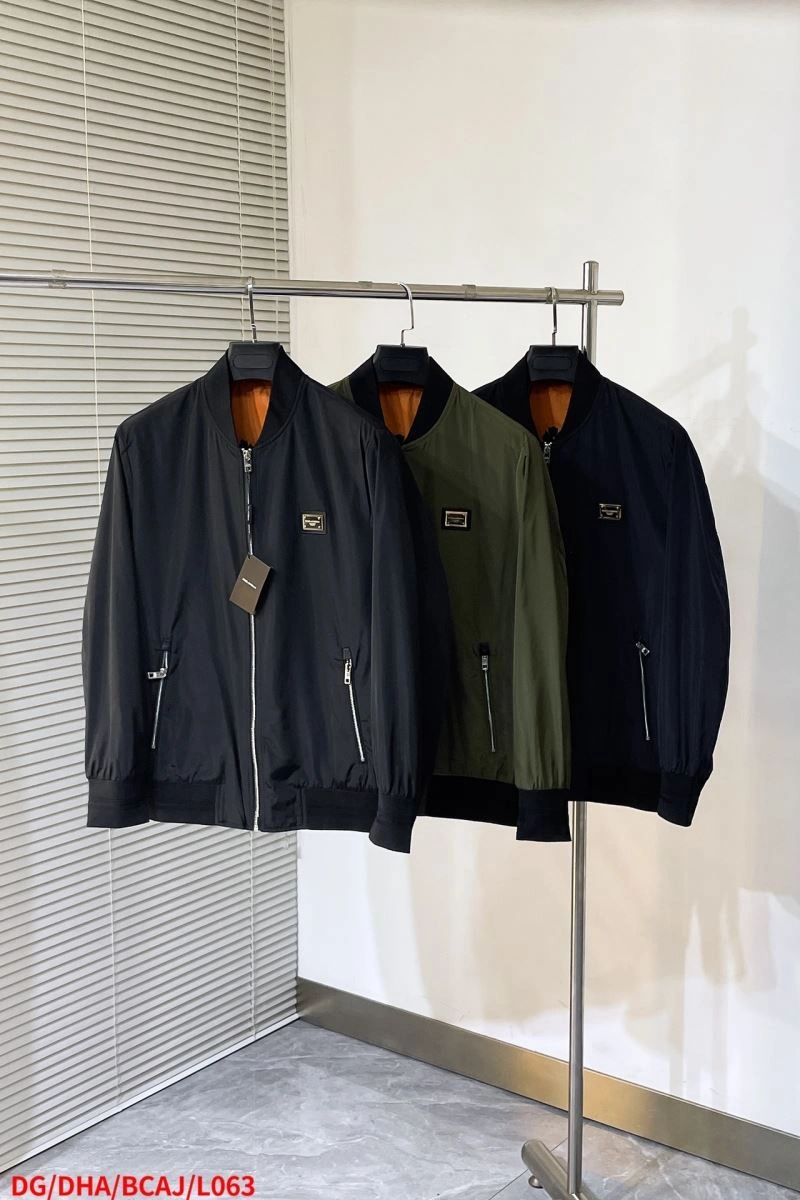Legit Dolce Gabbana Outwear