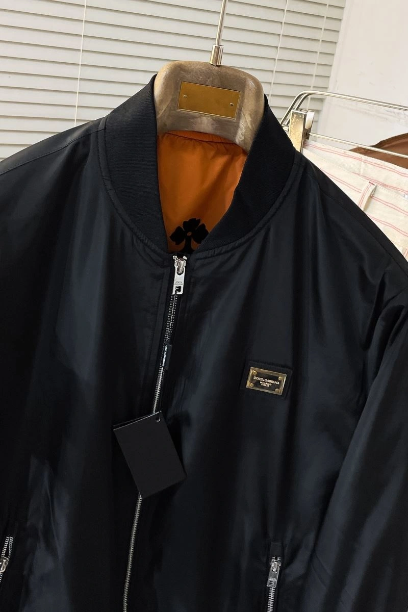 Legit Dolce Gabbana Outwear
