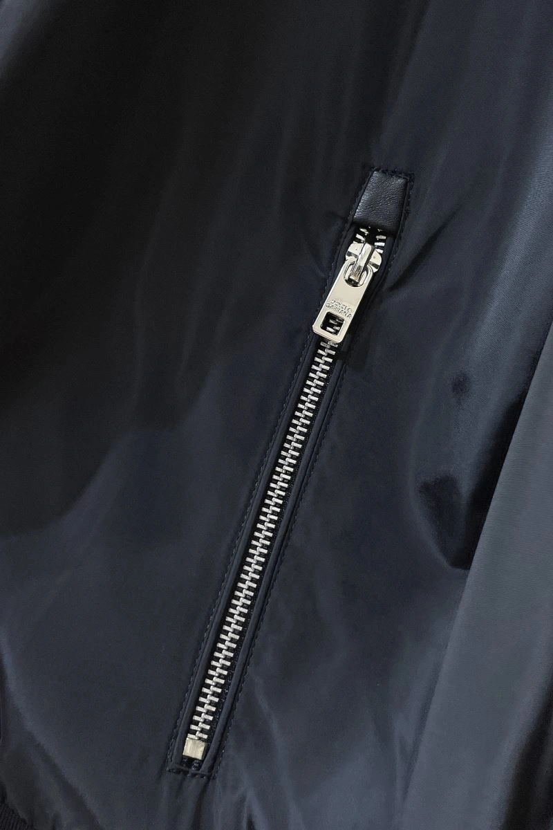 Legit Dolce Gabbana Outwear