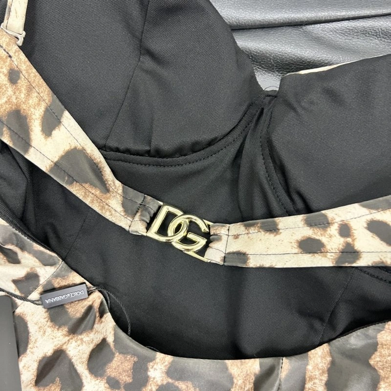 Official Dolce Gabbana Outwear
