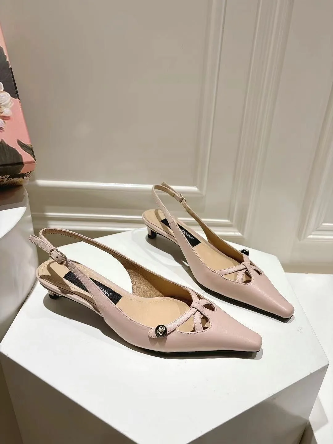 Discounted Dolce Gabbana Sandals