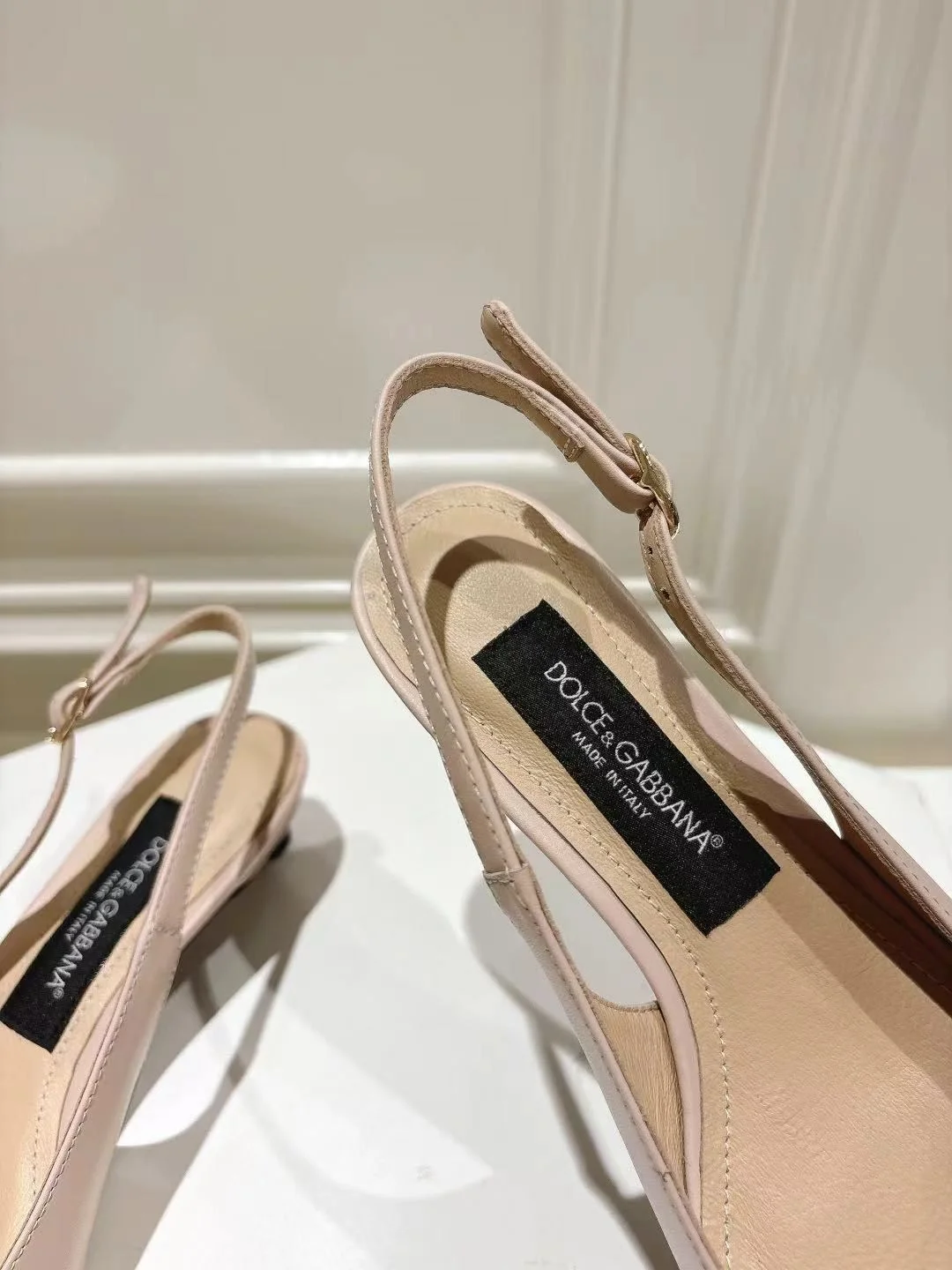 Discounted Dolce Gabbana Sandals