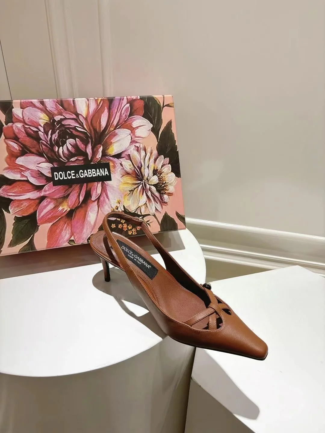Top mirror Dolce Gabbana Sandals