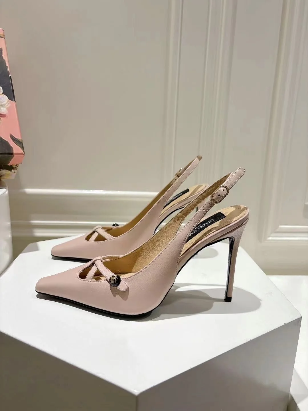 High fidelity Dolce Gabbana Sandals