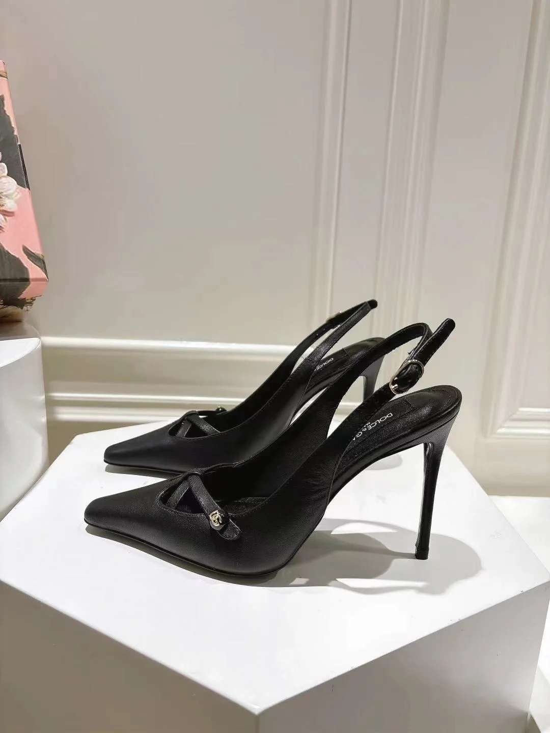 High accuracy Dolce Gabbana Sandals