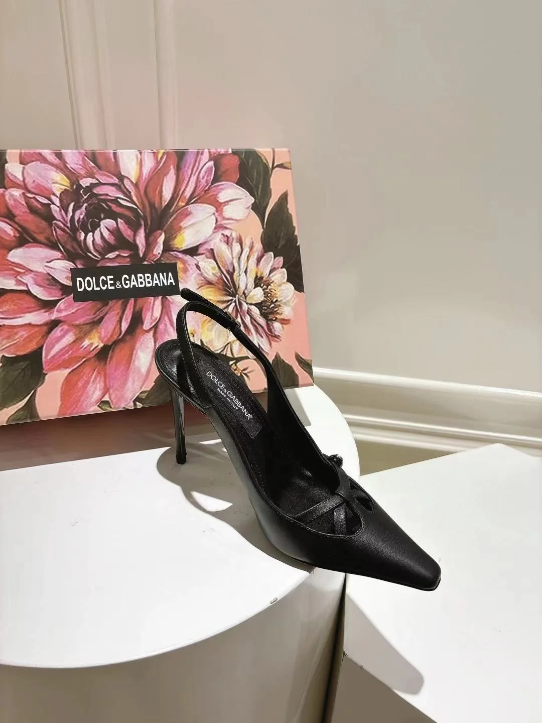 High accuracy Dolce Gabbana Sandals