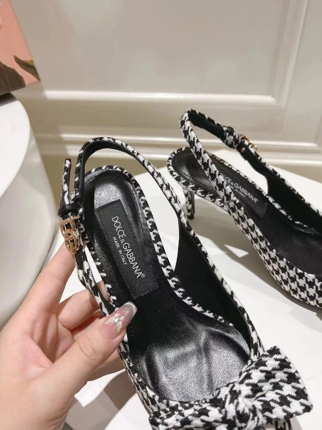 Economical Dolce Gabbana Sandals