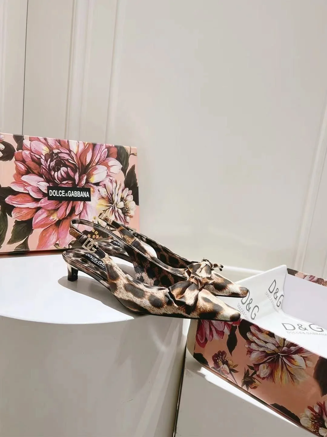 Exact replica Dolce Gabbana Sandals