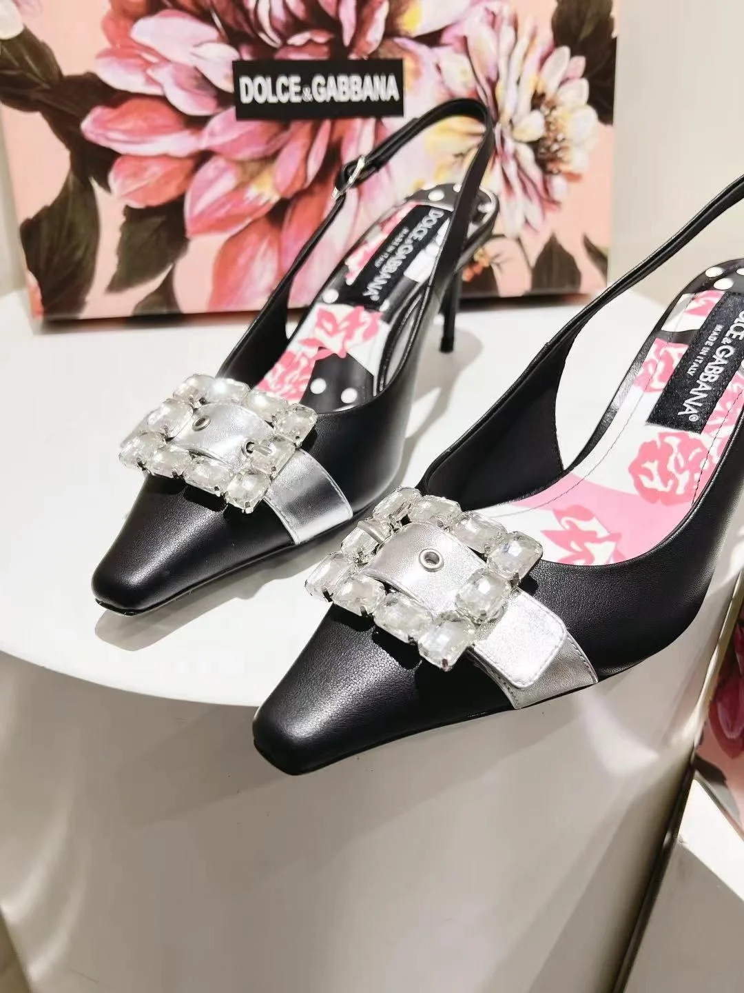 Official Dolce Gabbana Sandals