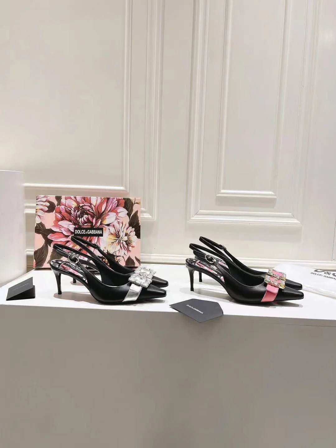 Official Dolce Gabbana Sandals