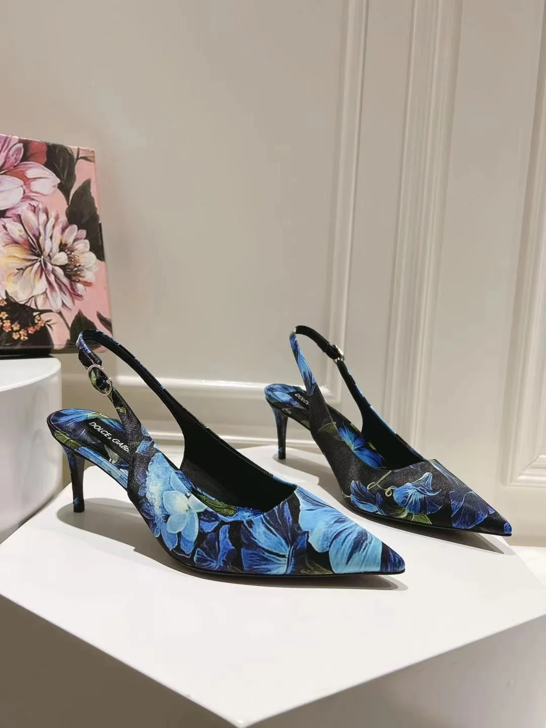 Brand-authenticated Dolce Gabbana Sandals
