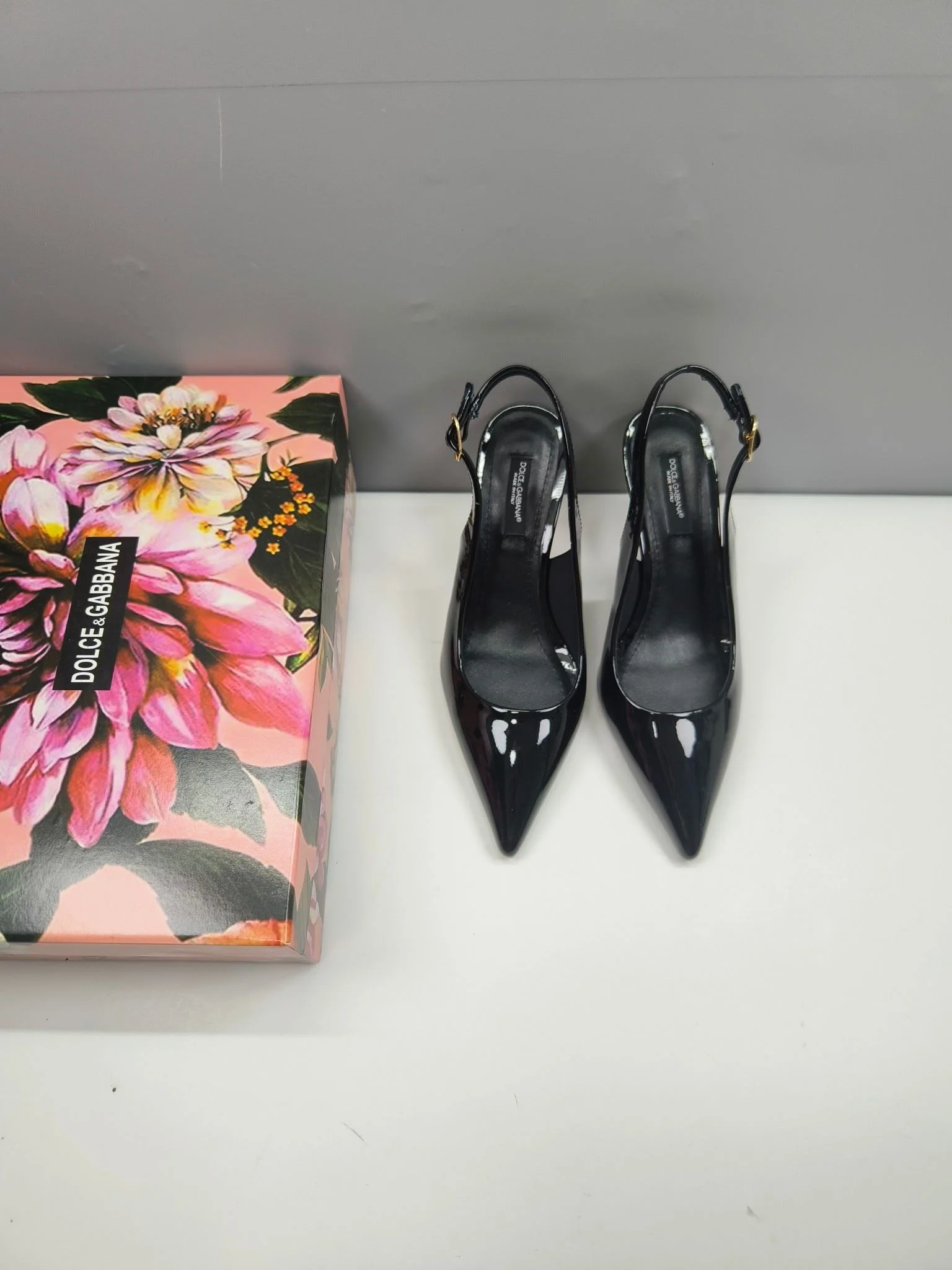 Dolce Gabbana Sandals