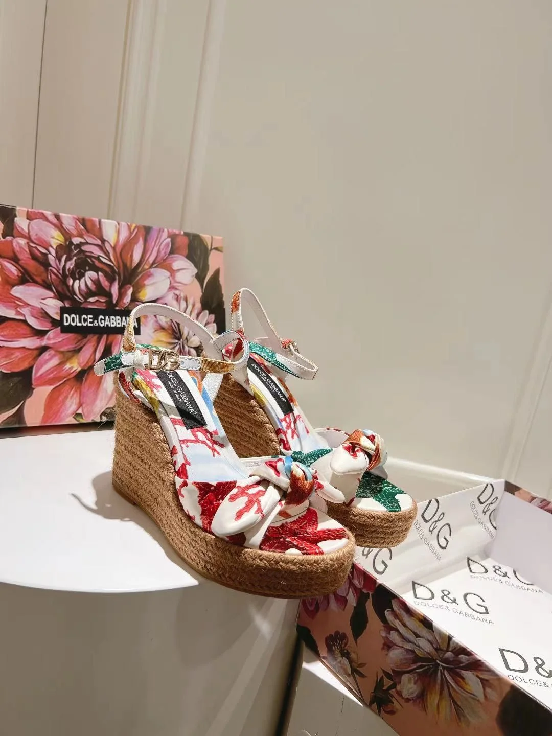 Official Dolce Gabbana Sandals