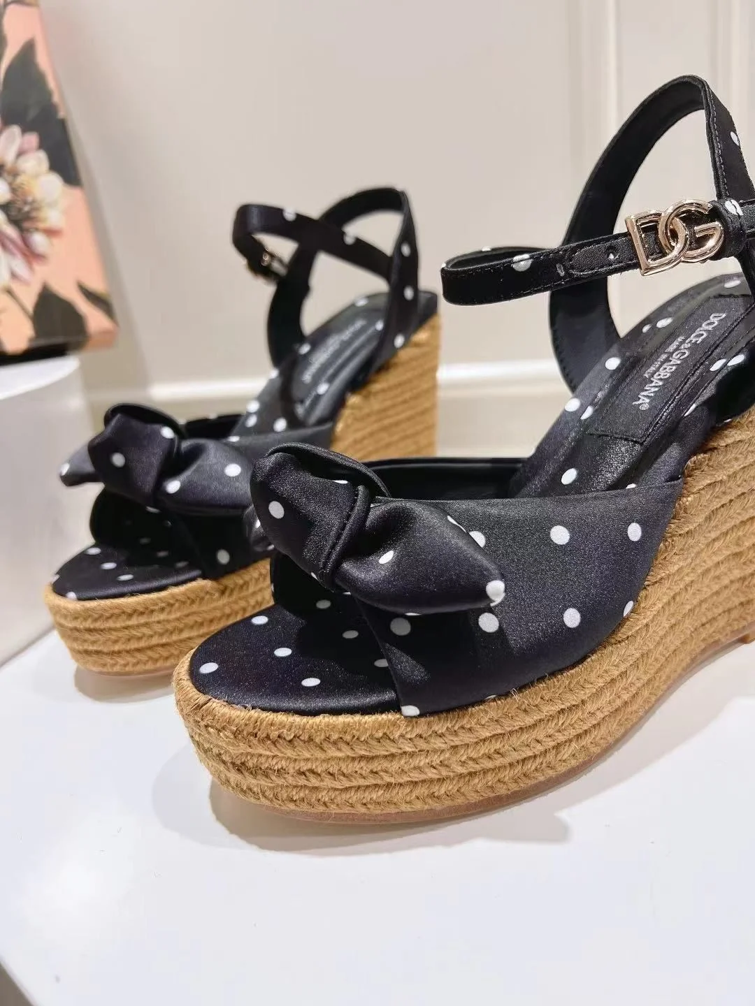 Genuine Dolce Gabbana Sandals