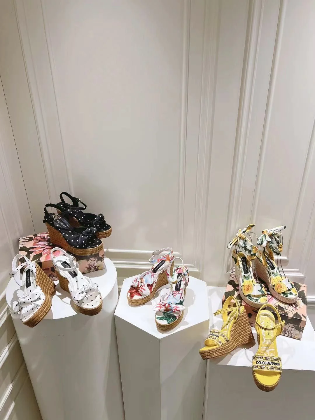 Real Dolce Gabbana Sandals