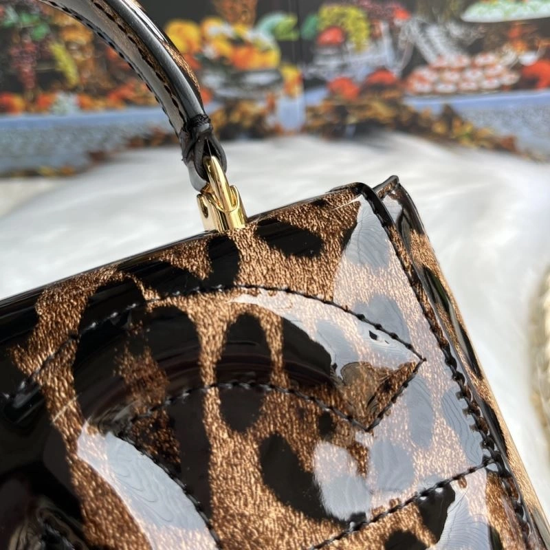 Bargain Dolce Gabbana Satchel Bags