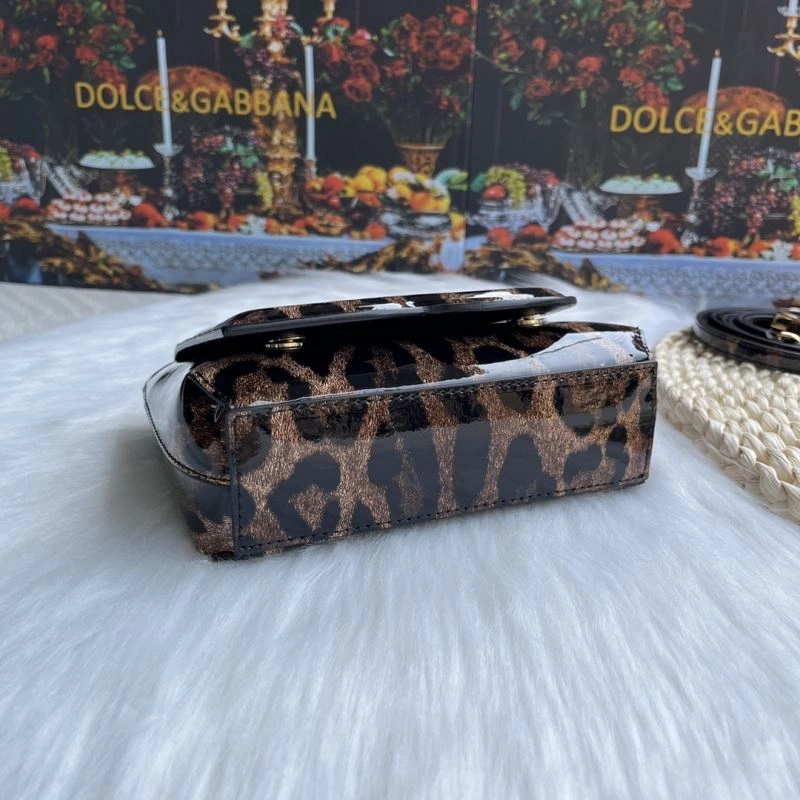 Bargain Dolce Gabbana Satchel Bags