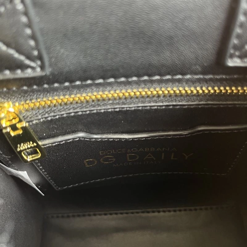 High fidelity Dolce Gabbana Shopping Bags