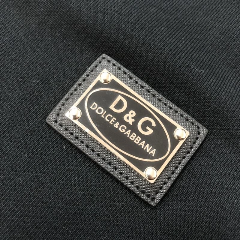 Budget-friendly Dolce Gabbana Short Suits