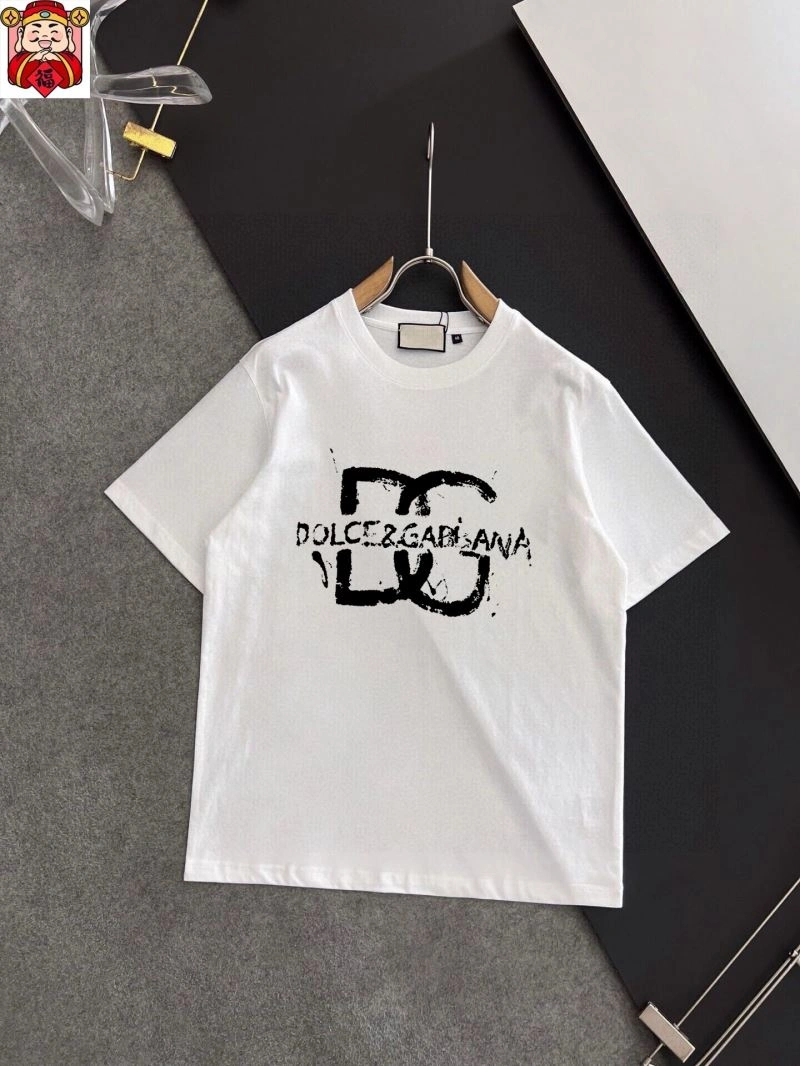 Accurate model Dolce Gabbana Short Suits