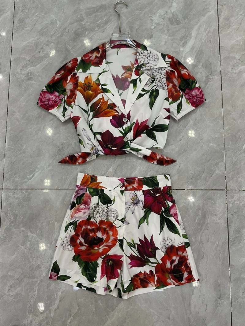 Dolce Gabbana Short Suits
