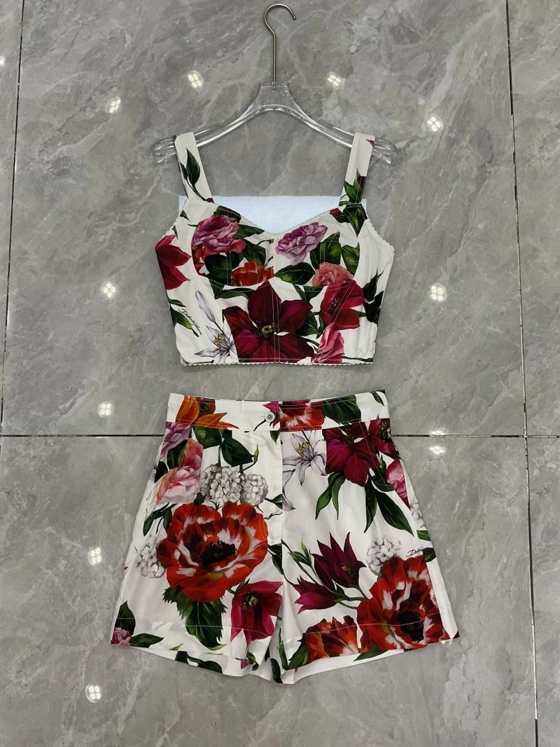 Cut-rate Dolce Gabbana Short Suits