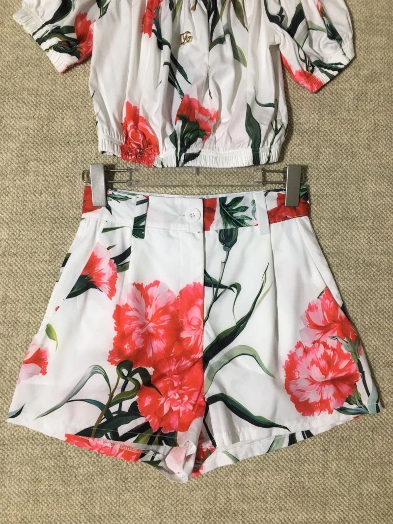 Reasonably priced Dolce Gabbana Short Suits