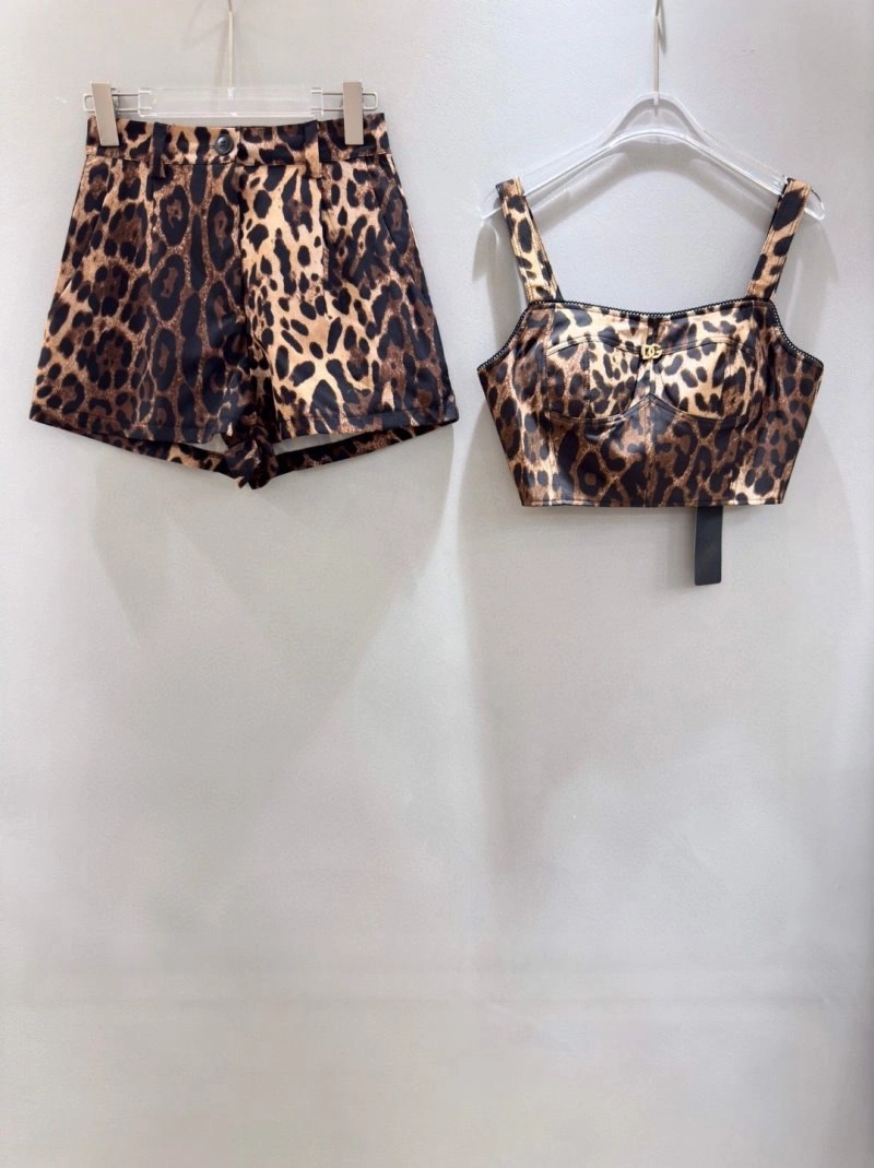 Economical Dolce Gabbana Short Suits