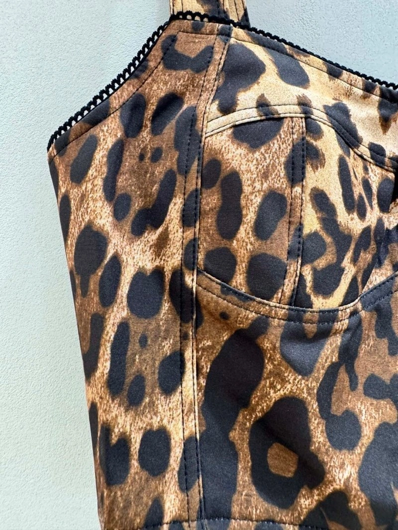 Economical Dolce Gabbana Short Suits