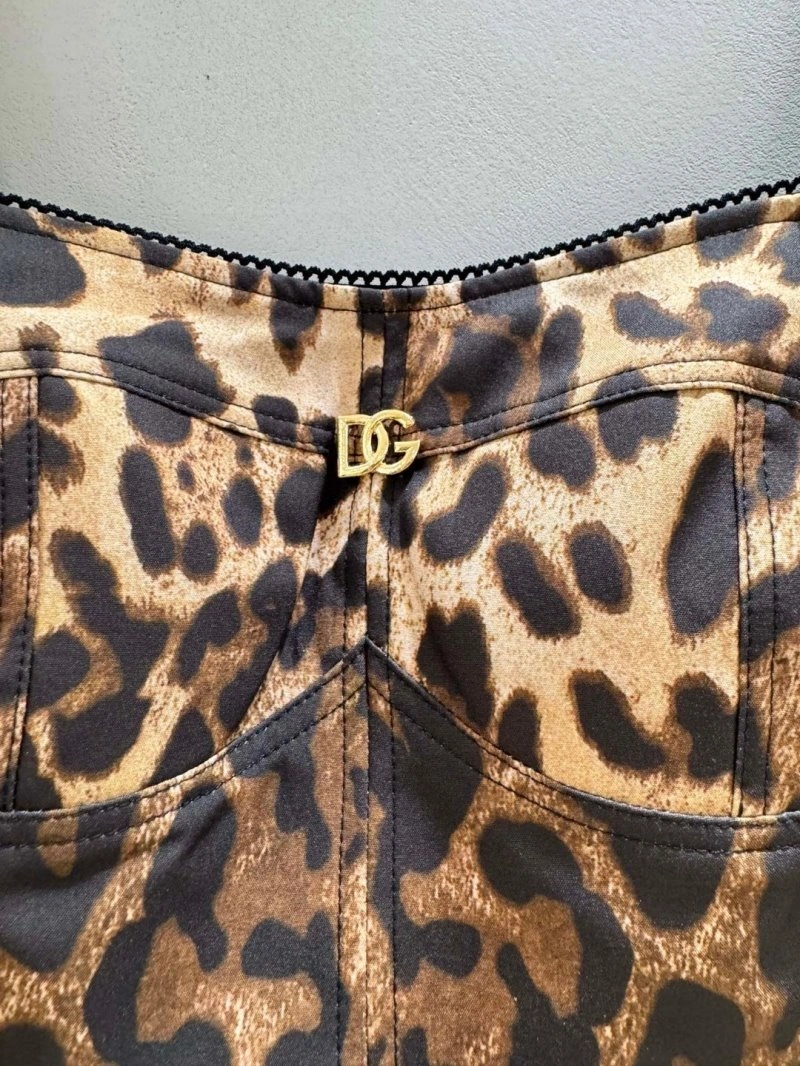 Economical Dolce Gabbana Short Suits