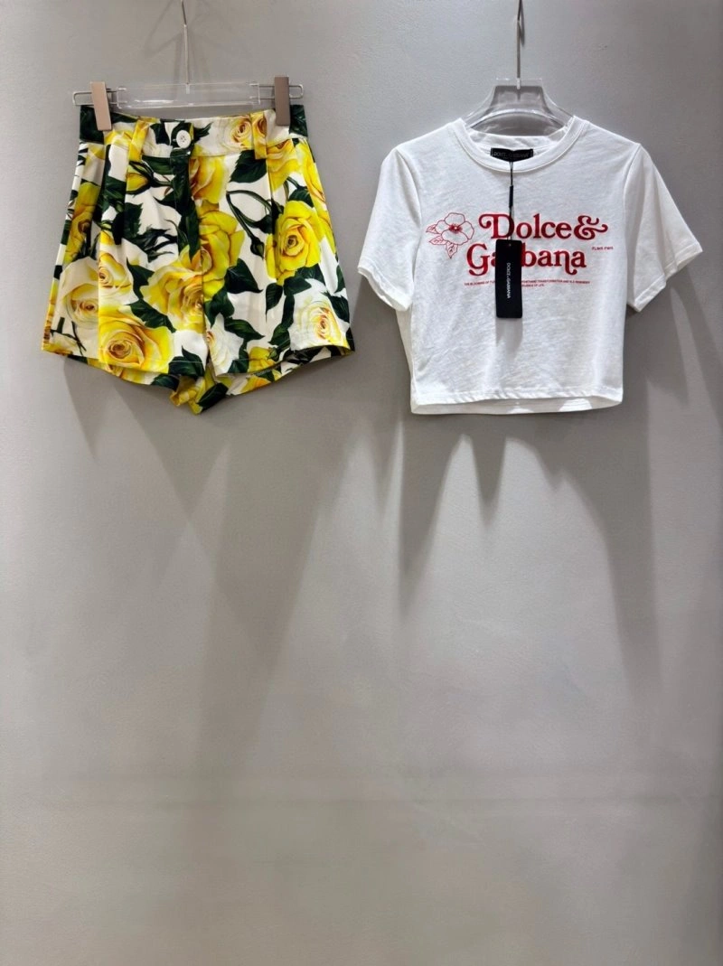 Dolce Gabbana Short Suits