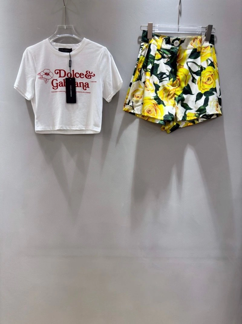 High fidelity Dolce Gabbana Short Suits