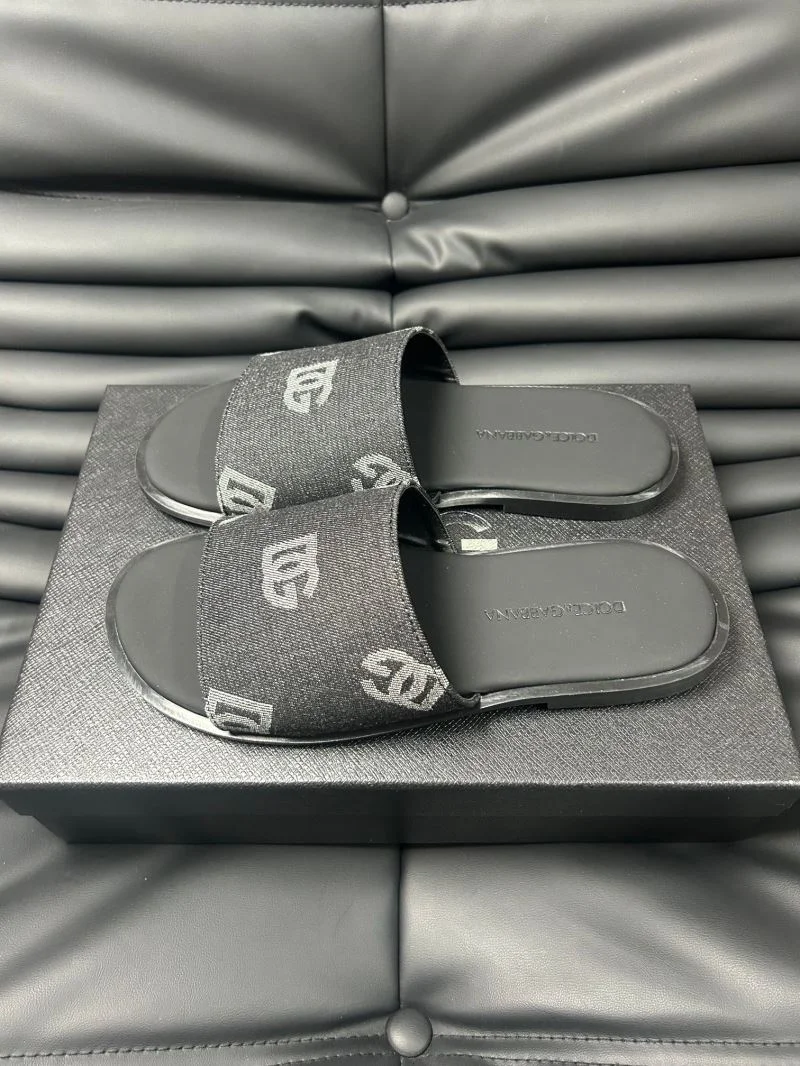 Legit Dolce Gabbana Slippers
