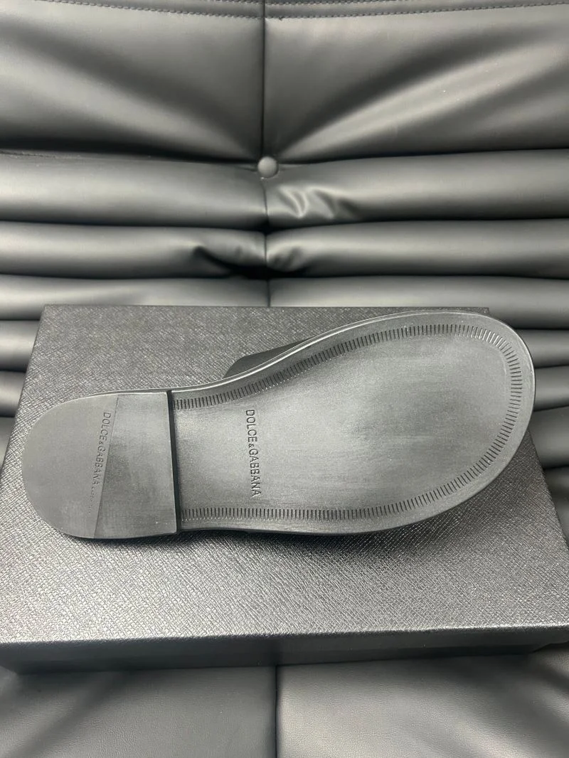Bargain Dolce Gabbana Slippers