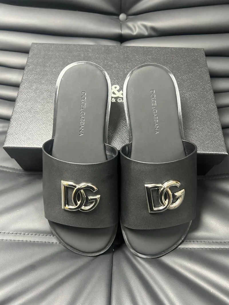 Discounted Dolce Gabbana Slippers