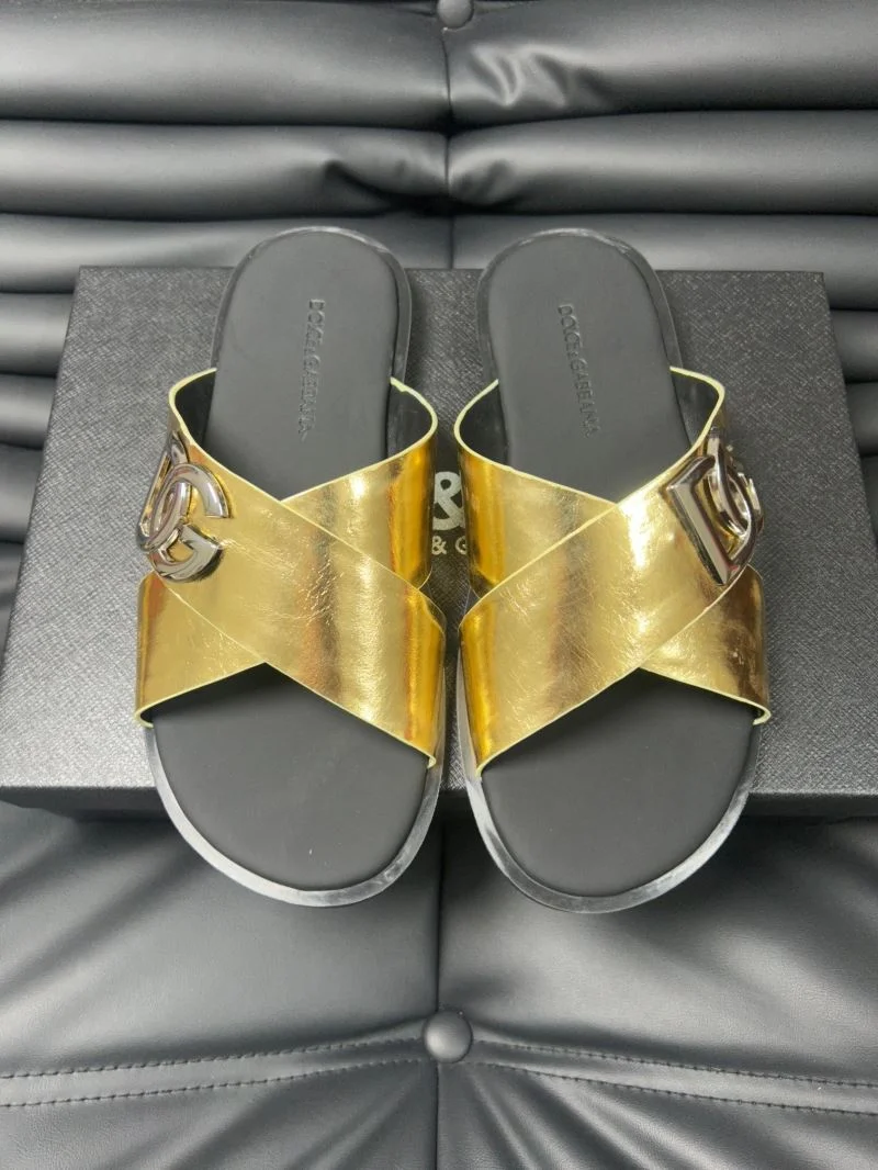 Accurate model Dolce Gabbana Slippers