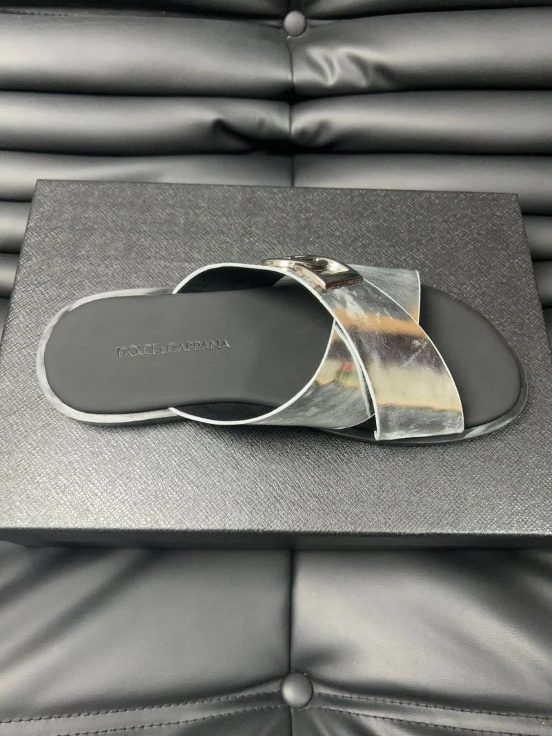 Bargain Dolce Gabbana Slippers