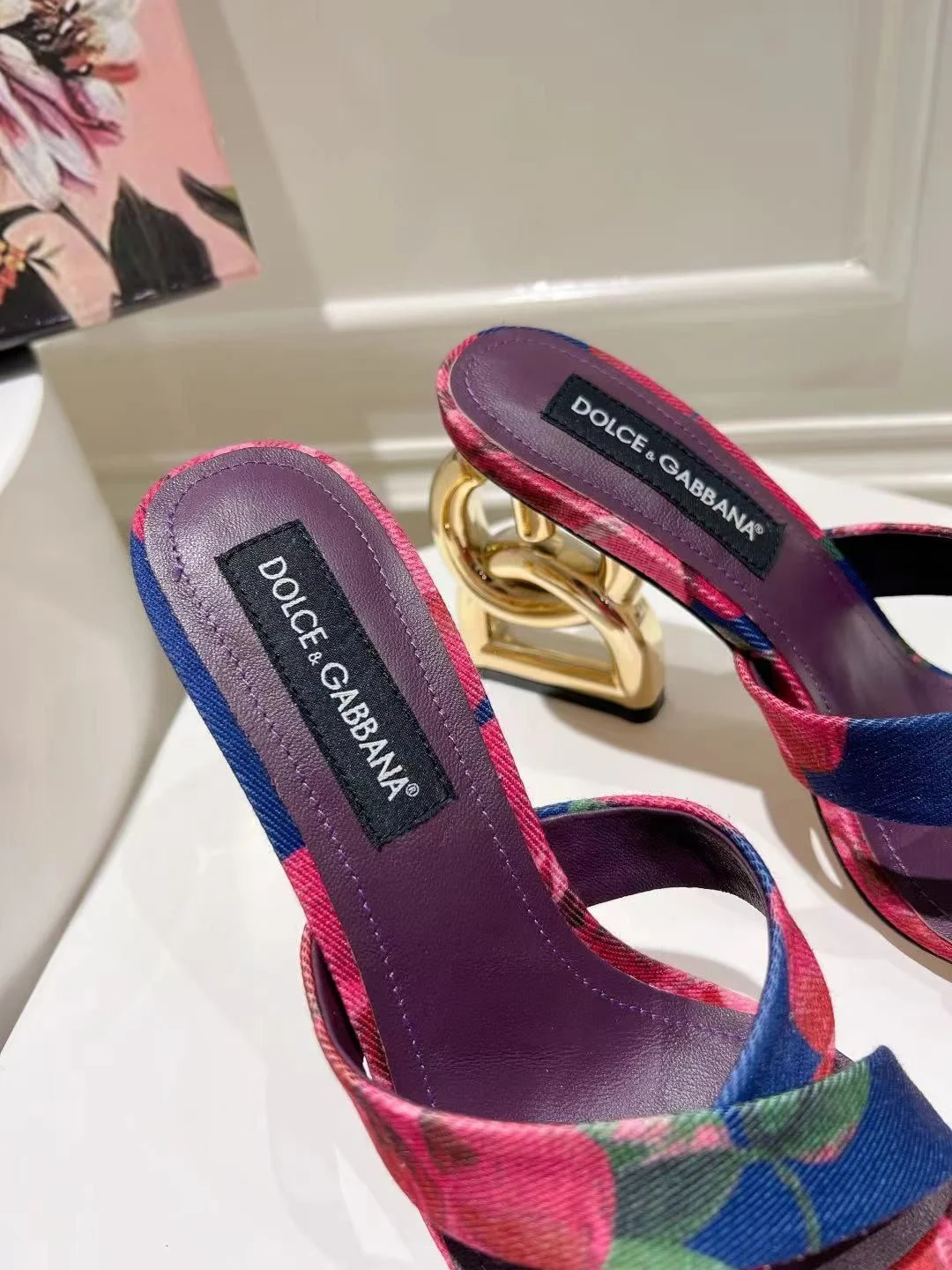 Cut-rate Dolce Gabbana Slippers