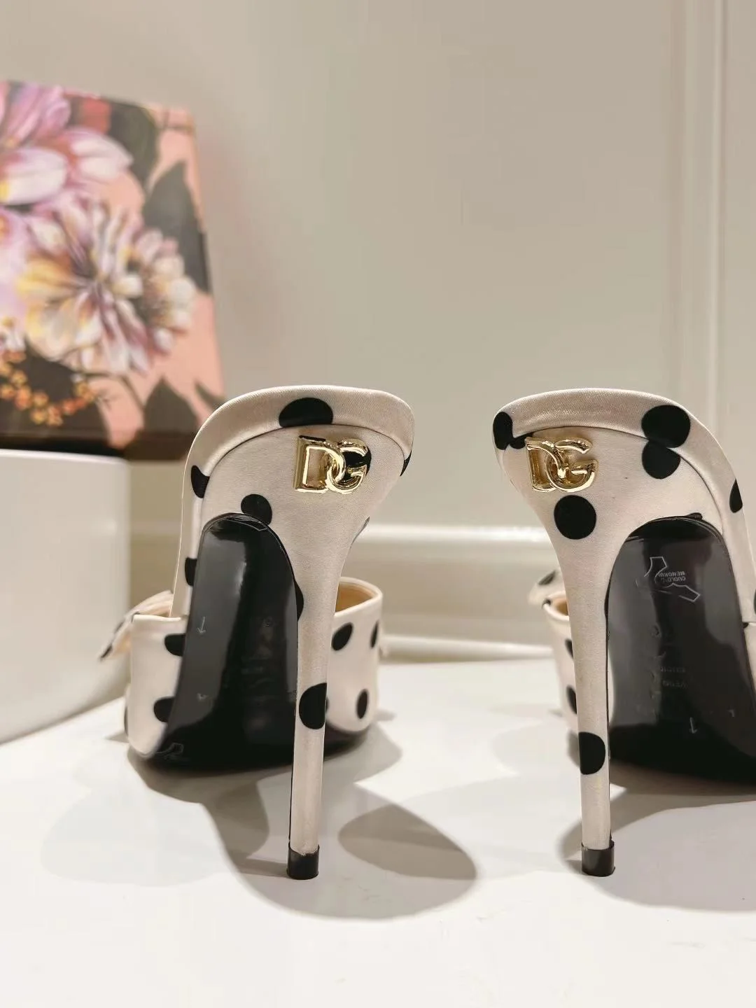 Top match Dolce Gabbana Slippers