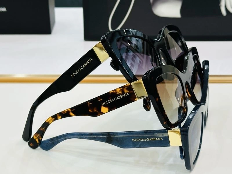 Top match Dolce Gabbana Sunglasses