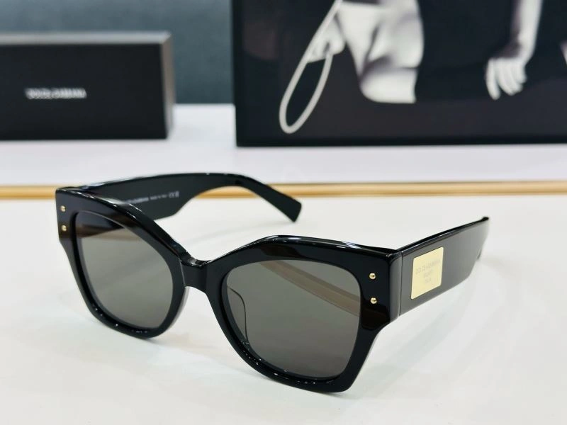 Top match Dolce Gabbana Sunglasses