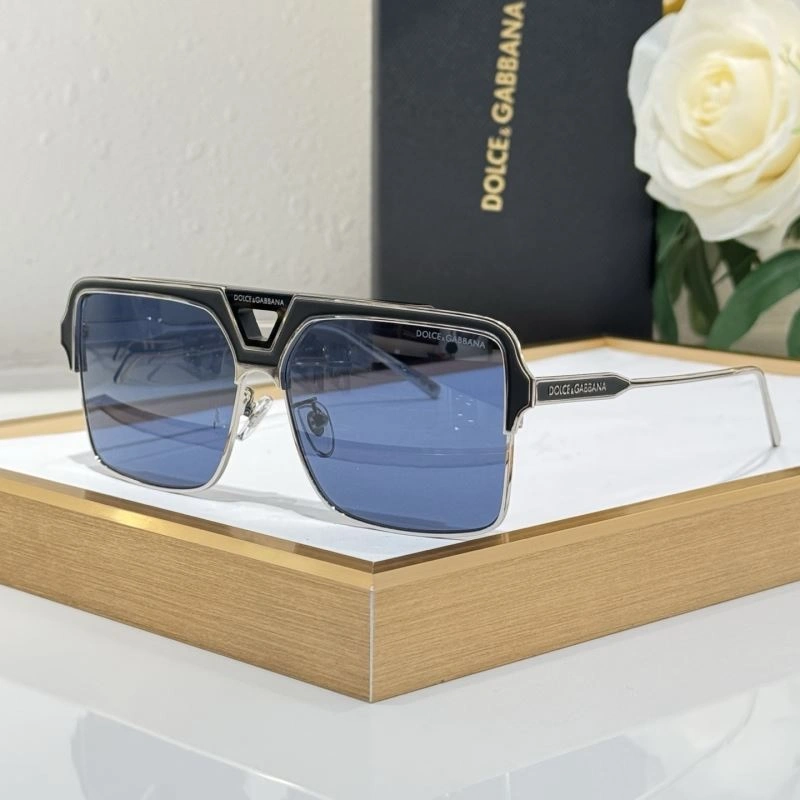 Brand-authenticated Dolce Gabbana Sunglasses